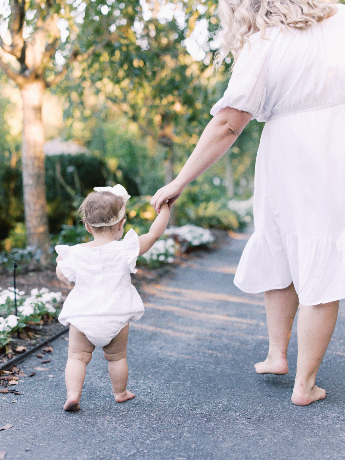 3 Reasons to Do Mommy & Me Photography | emmajomarsh.com