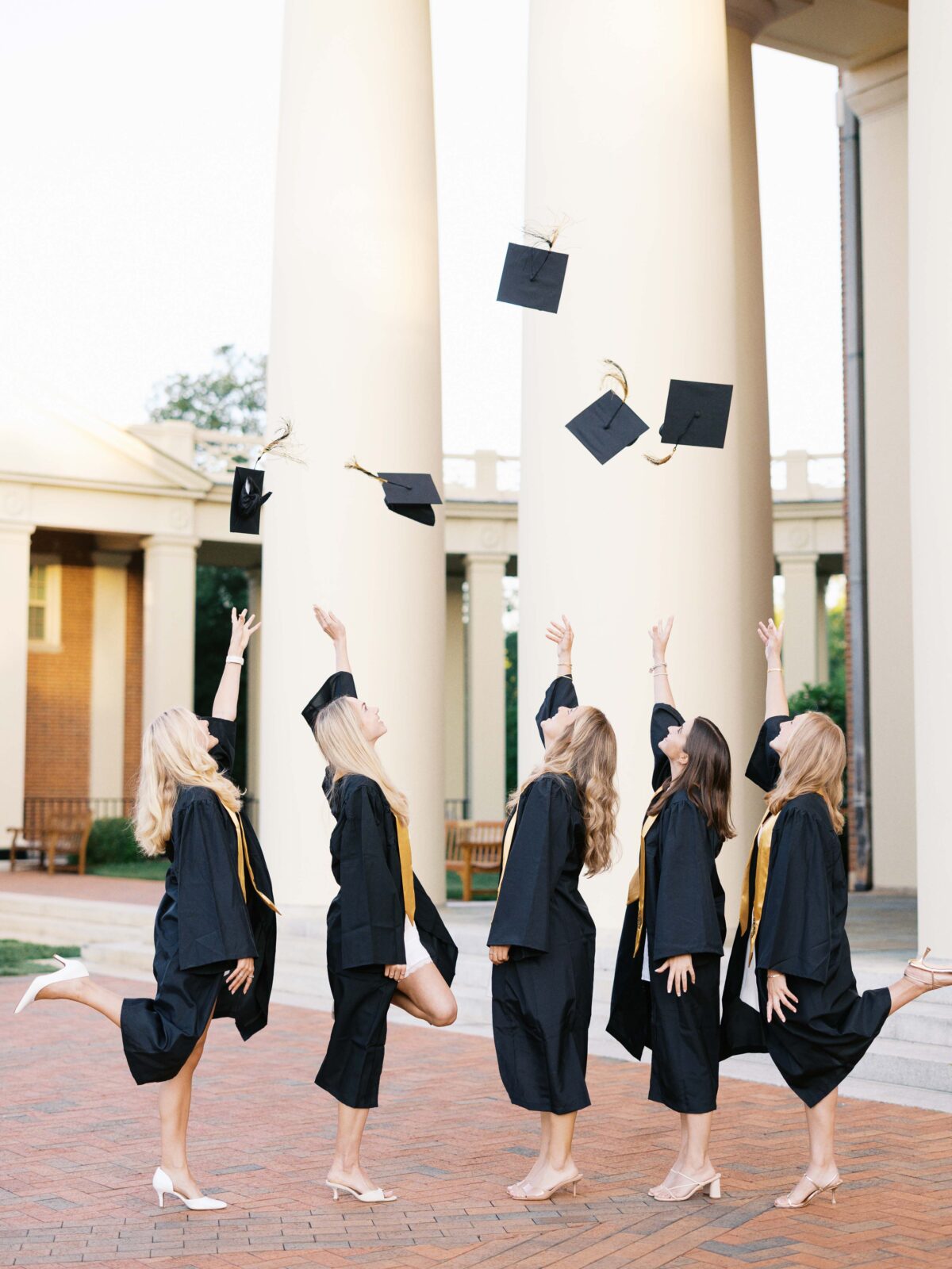Group Senior Portraits at Wake Forest University | emmajomarsh.com